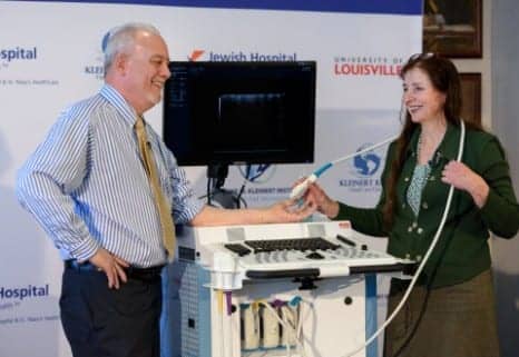 Hand Transplant Recipient Celebrates 20th Anniversary of Procedure ...